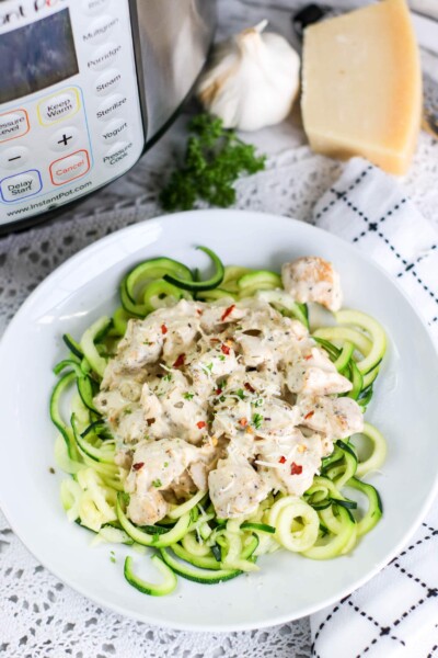 Instant Pot Creamy Garlic Chicken